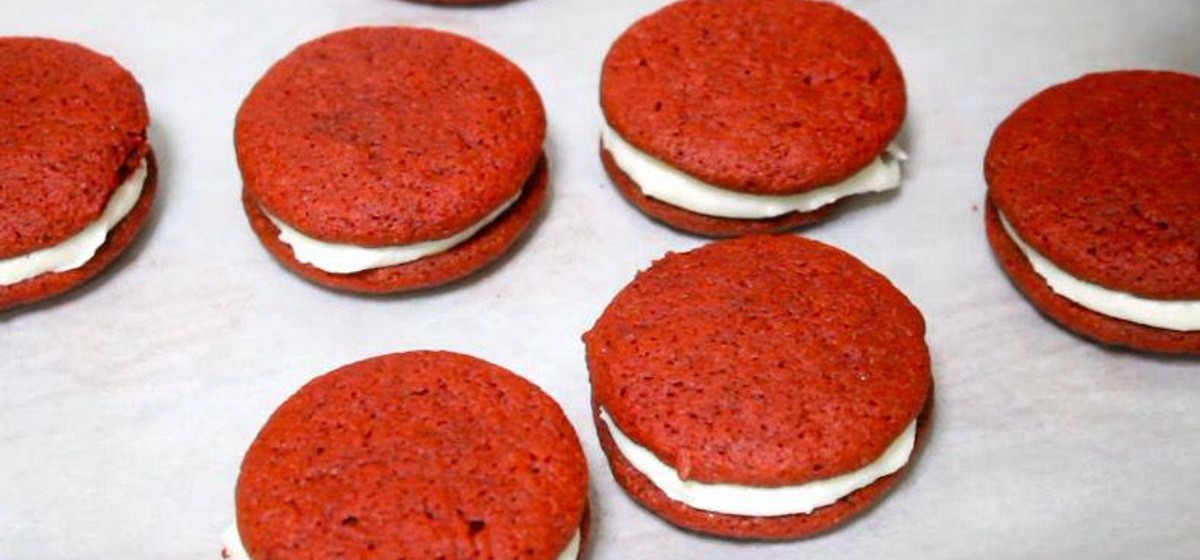 Red Velvet Oreo Cookies Recipe | SideChef