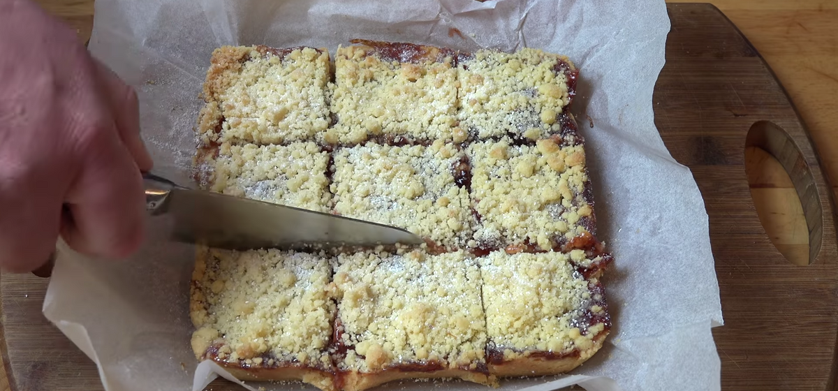 Jam Crumble Shortbread Slices Recipe | SideChef