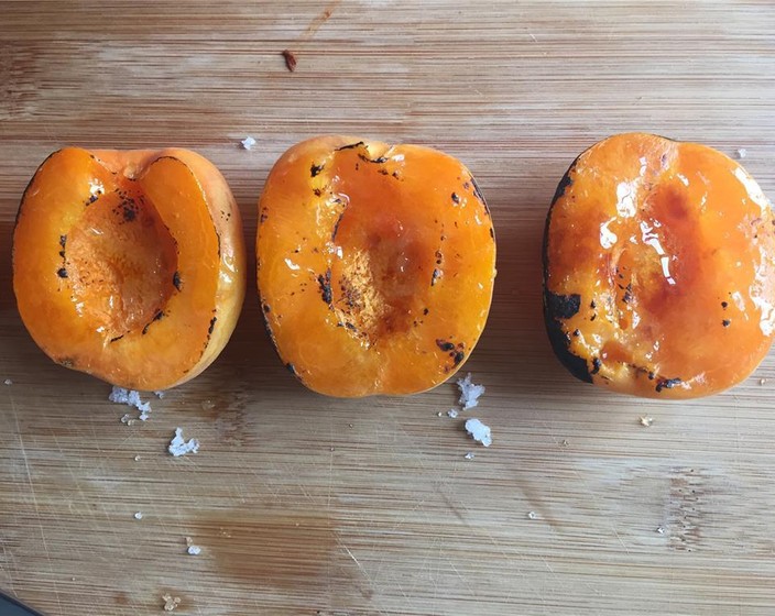 Glazed Apricots with Ricotta and Pistachios Recipe | SideChef