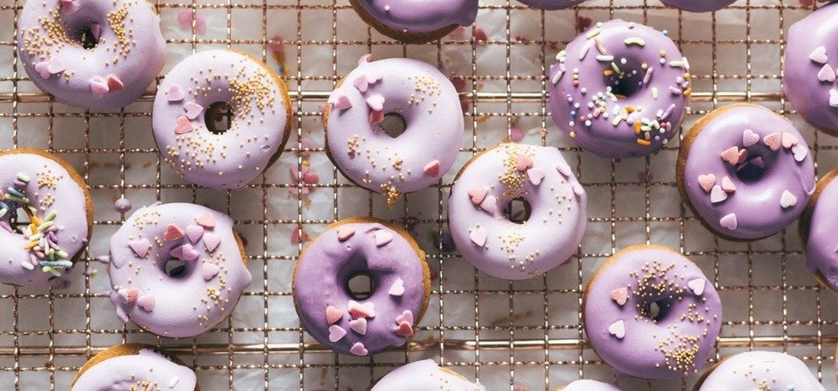 Baked Buttermilk Frosting Mini Donuts Recipe | SideChef