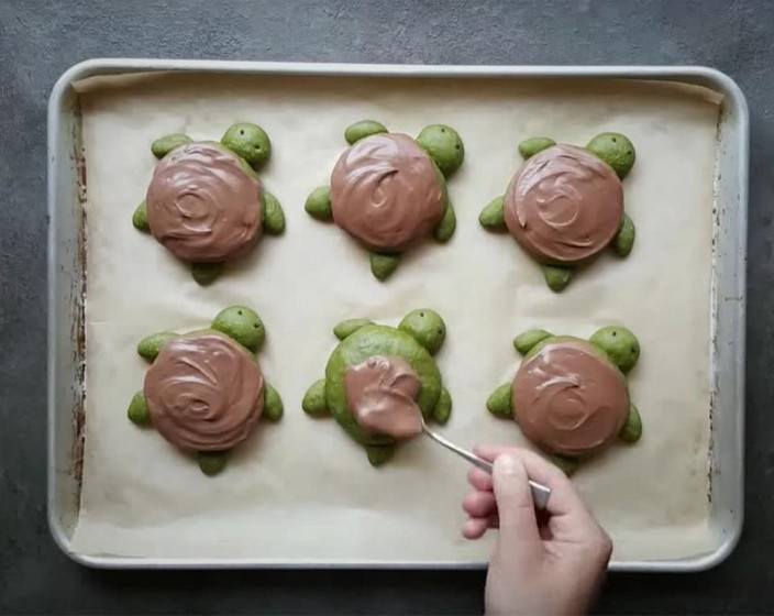 Matcha Milk Bread Turtles Recipe | SideChef