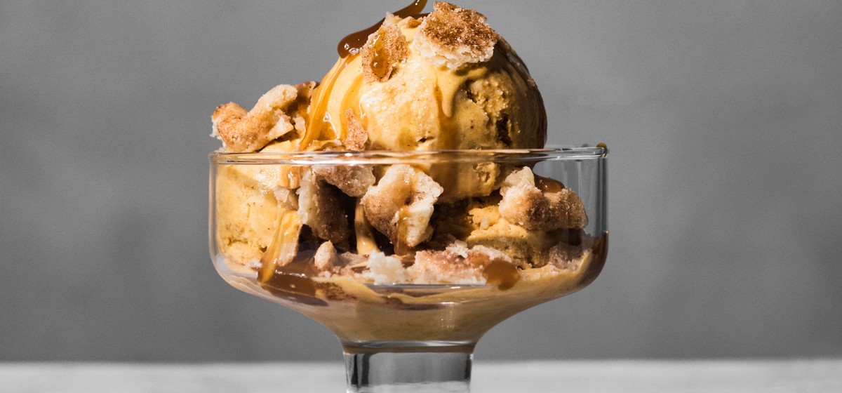No-Churn Pumpkin Pie Ice Cream Sundaes Recipe | SideChef