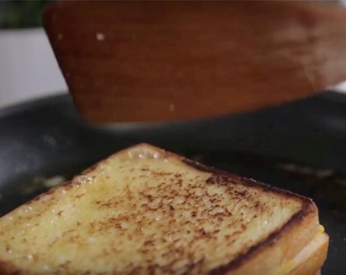 Classic Grilled Cheese Recipe | SideChef