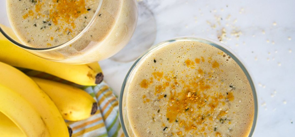Turmeric Banana Smoothie with Ginger Recipe | SideChef