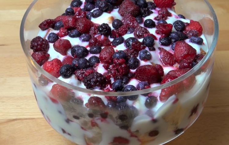 Summer Berry Trifle Recipe | SideChef