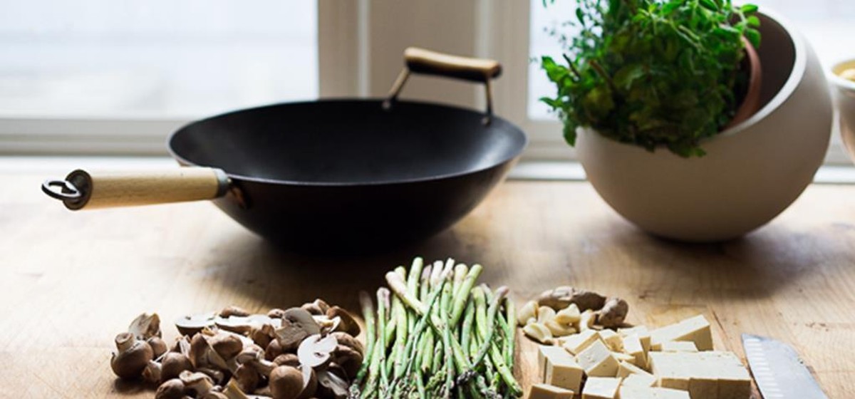 Wok Seared Asparagus and Mushrooms with Crispy Tofu Recipe | SideChef