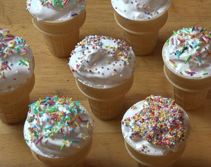 Marshmallow Ice Cream Cones Recipe | SideChef