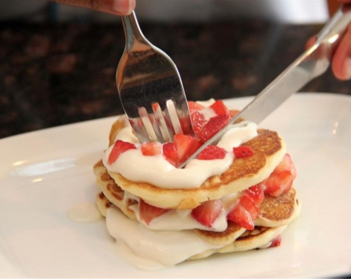Three Layer Strawberry Pancakes Recipe | SideChef