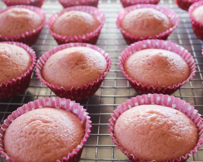 Perfectly Pink Cupcakes Recipe | SideChef