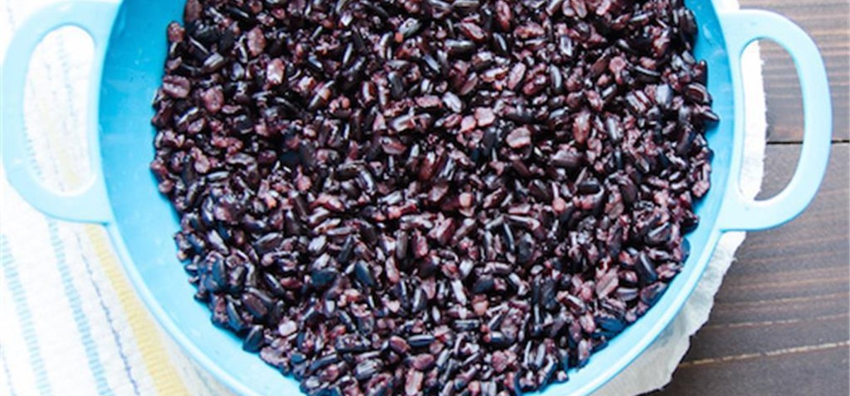Tangy Italian Black Rice Salad Recipe | SideChef