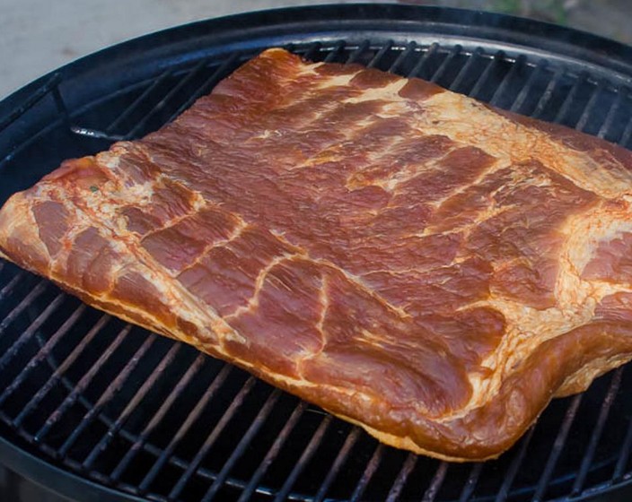 Homemade Applewood Smoked Bacon Recipe | SideChef