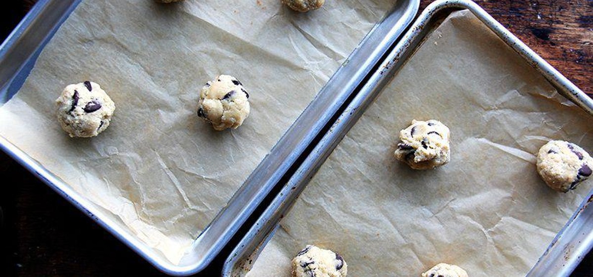 Soft and Chewy Chocolate Chip Cookies Recipe | SideChef
