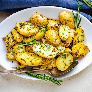 Rosemary-Mustard Potatoes Recipe | SideChef