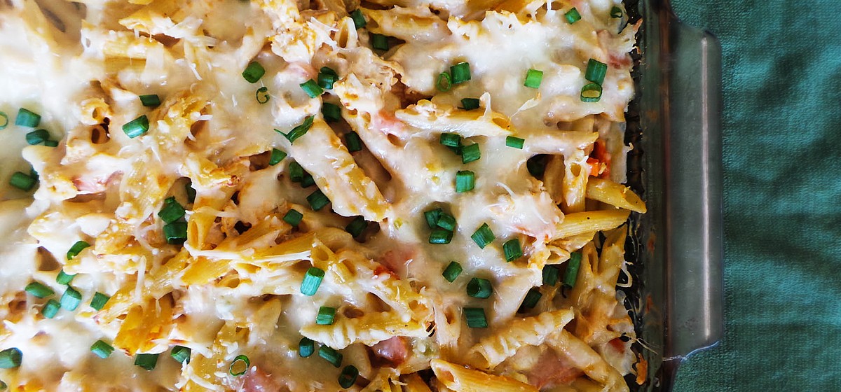 Light Buffalo Chicken Pasta Recipe | SideChef