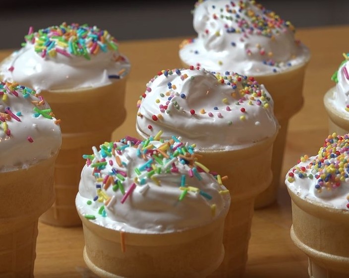Marshmallow Ice Cream Cones Recipe | SideChef