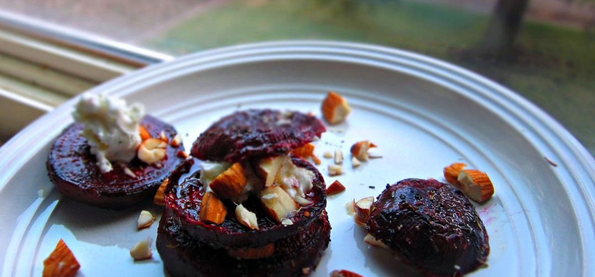 Roasted Beets with Herbed Goat Cheese Recipe | SideChef