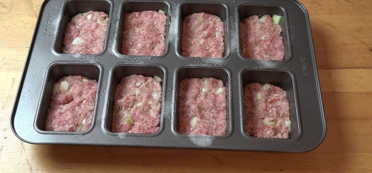 Cheeseburger Mini Meatloafs Recipe | SideChef