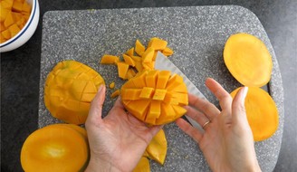 Mango and Golden Raisin Chutney Recipe | SideChef