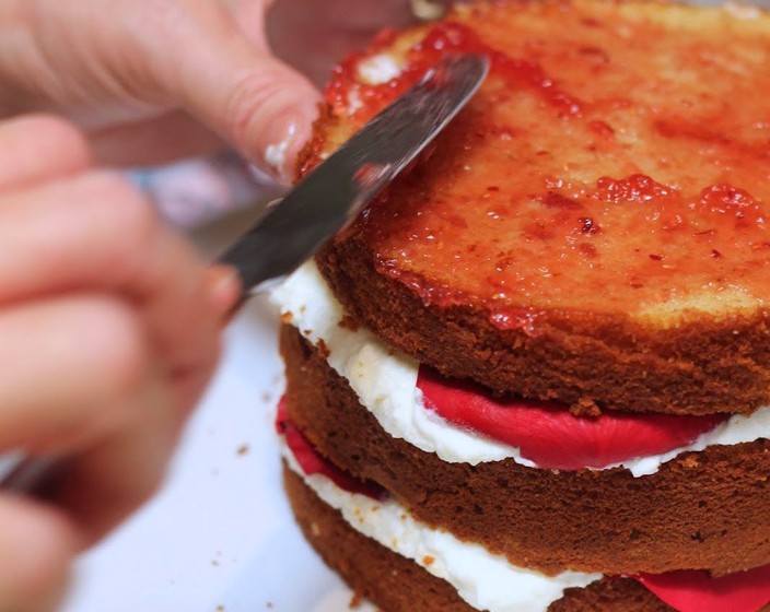 Raspberry Rosewater Tea Cake Recipe | SideChef