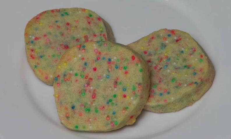 Rainbow Cookies Recipe | SideChef