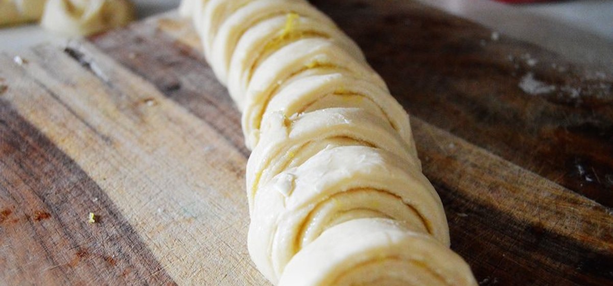 Butterfly Lemon Rolls Recipe | SideChef
