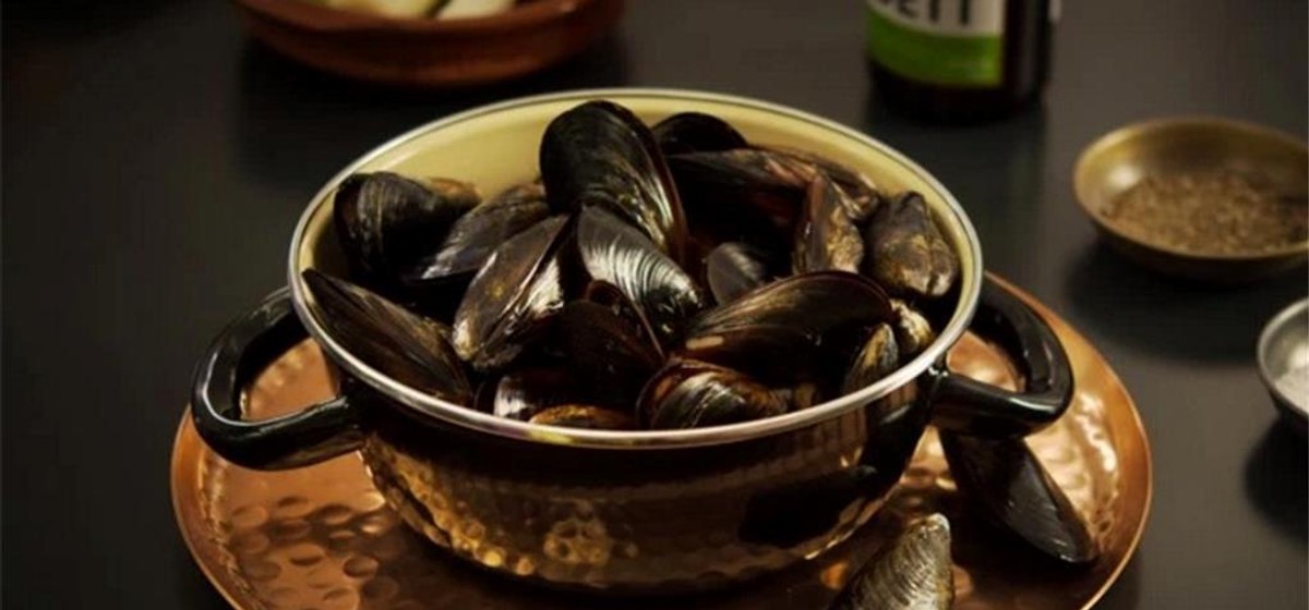 Belgian Beer Mussels Recipe | SideChef