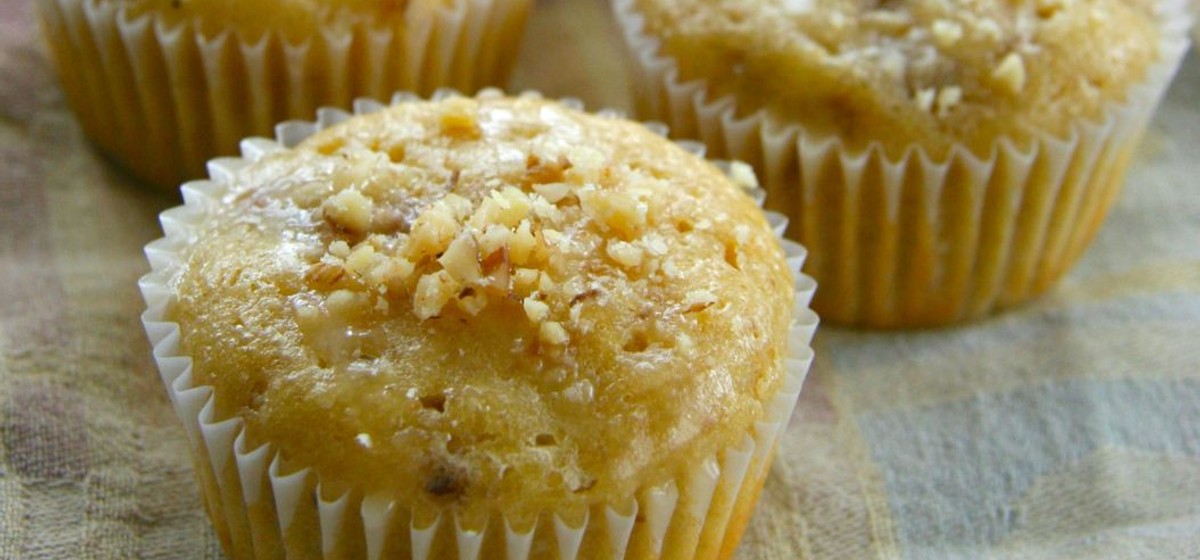 Maple Walnut Muffins Recipe | SideChef