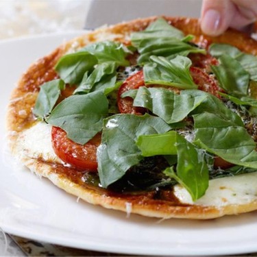 Quick Flatbread Mini Pizzas Recipe | SideChef