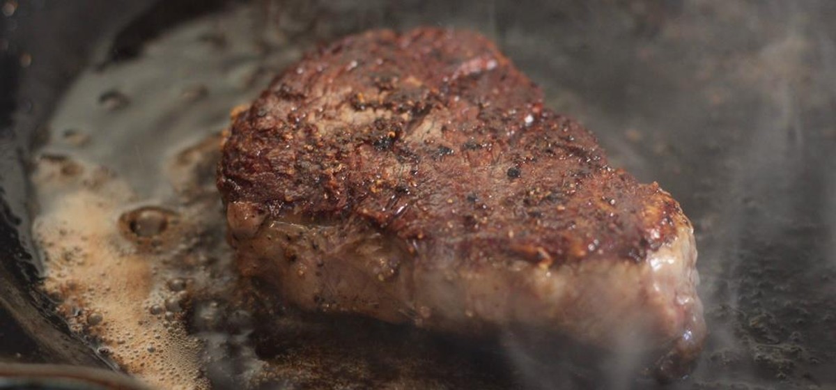 Pan Seared Angus Filets with Red Wine & Rosemary Sauce Recipe | SideChef