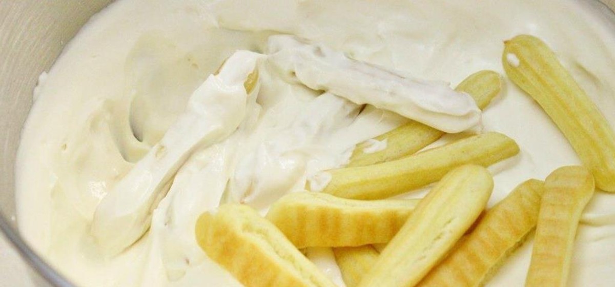 Lady Fingers Cake Recipe | SideChef