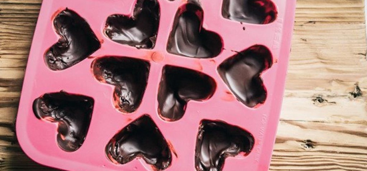 Dark Chocolates with Raspberry Filling Recipe | SideChef