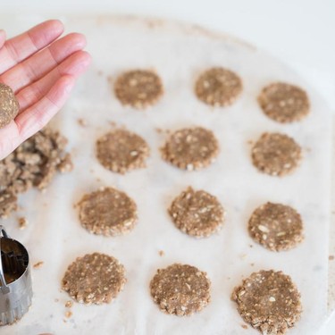Healthy Digestive Cookies Recipe | SideChef