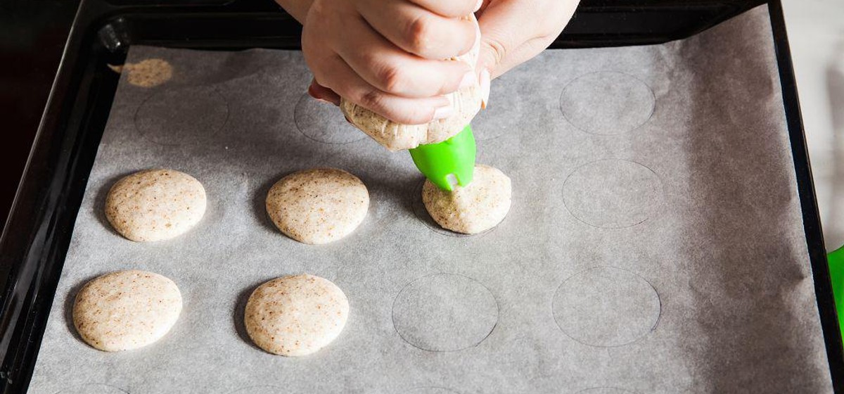 Classic Macarons Recipe | SideChef