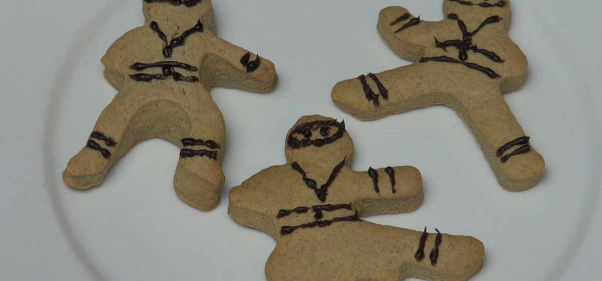Ninja Gingerbread Men Recipe | SideChef