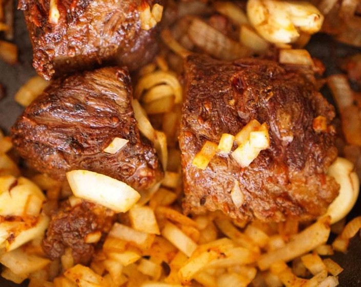 Cast Iron Skillet Braised Beef Short Ribs Recipe | SideChef