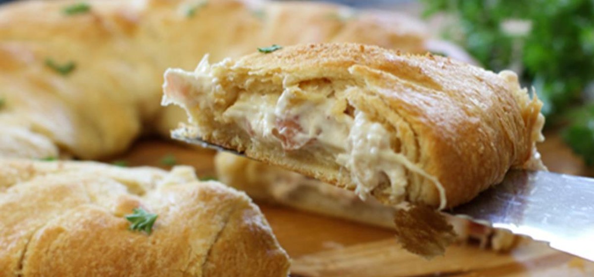 Chicken Cordon Bleu Crescent Ring Recipe | SideChef