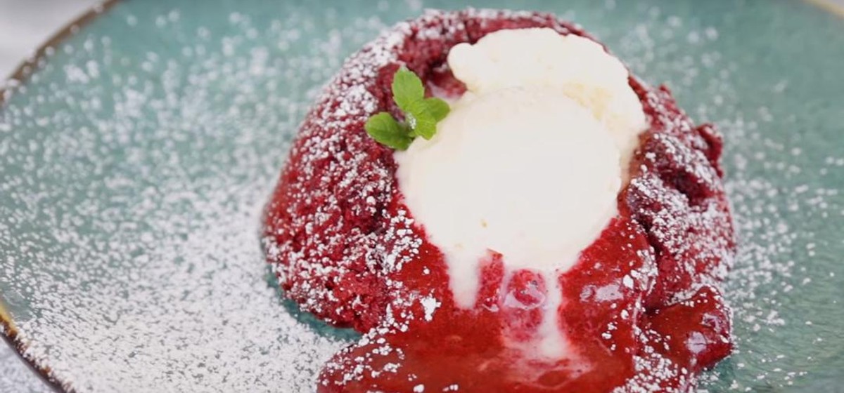 Red Velvet Lava Cake Recipe | SideChef