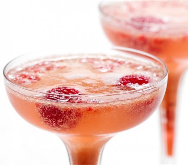 Raspberry Sparkler Recipe | SideChef