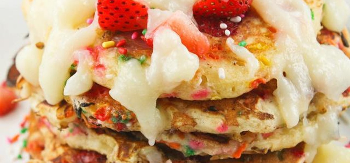Funfetti Strawberry Pancakes Recipe | SideChef