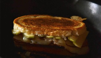 Apple Turkey Melt Recipe | SideChef