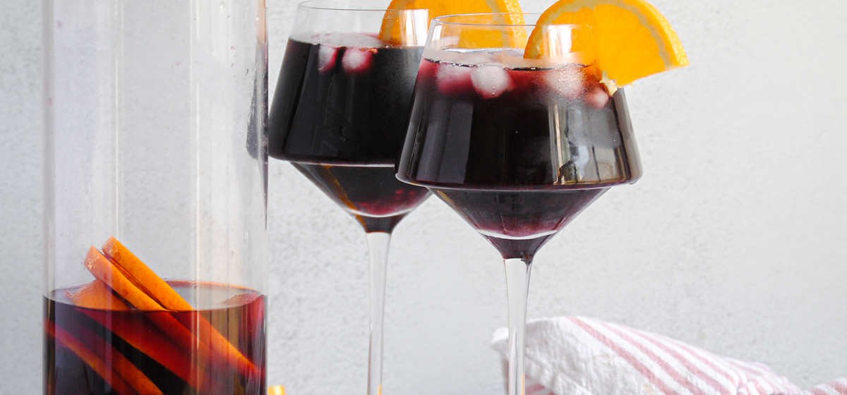 Raspberry Sangria Recipe | SideChef