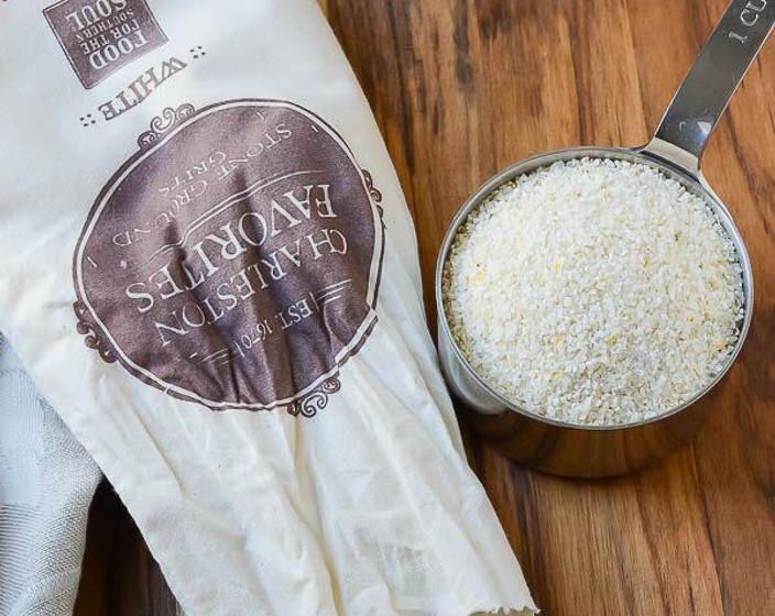 Roasted Garlic Cheese Grits Recipe | SideChef