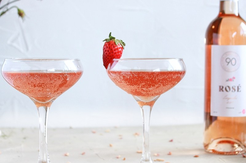 Special Rosé Aperol Spritz Recipe | SideChef