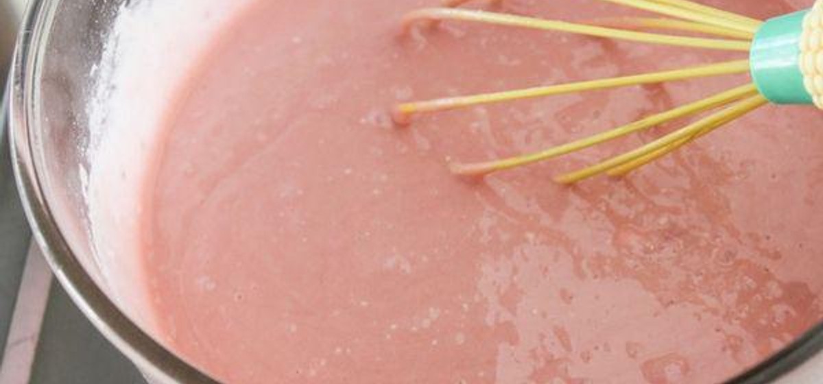 Perfectly Pink Cupcakes Recipe | SideChef